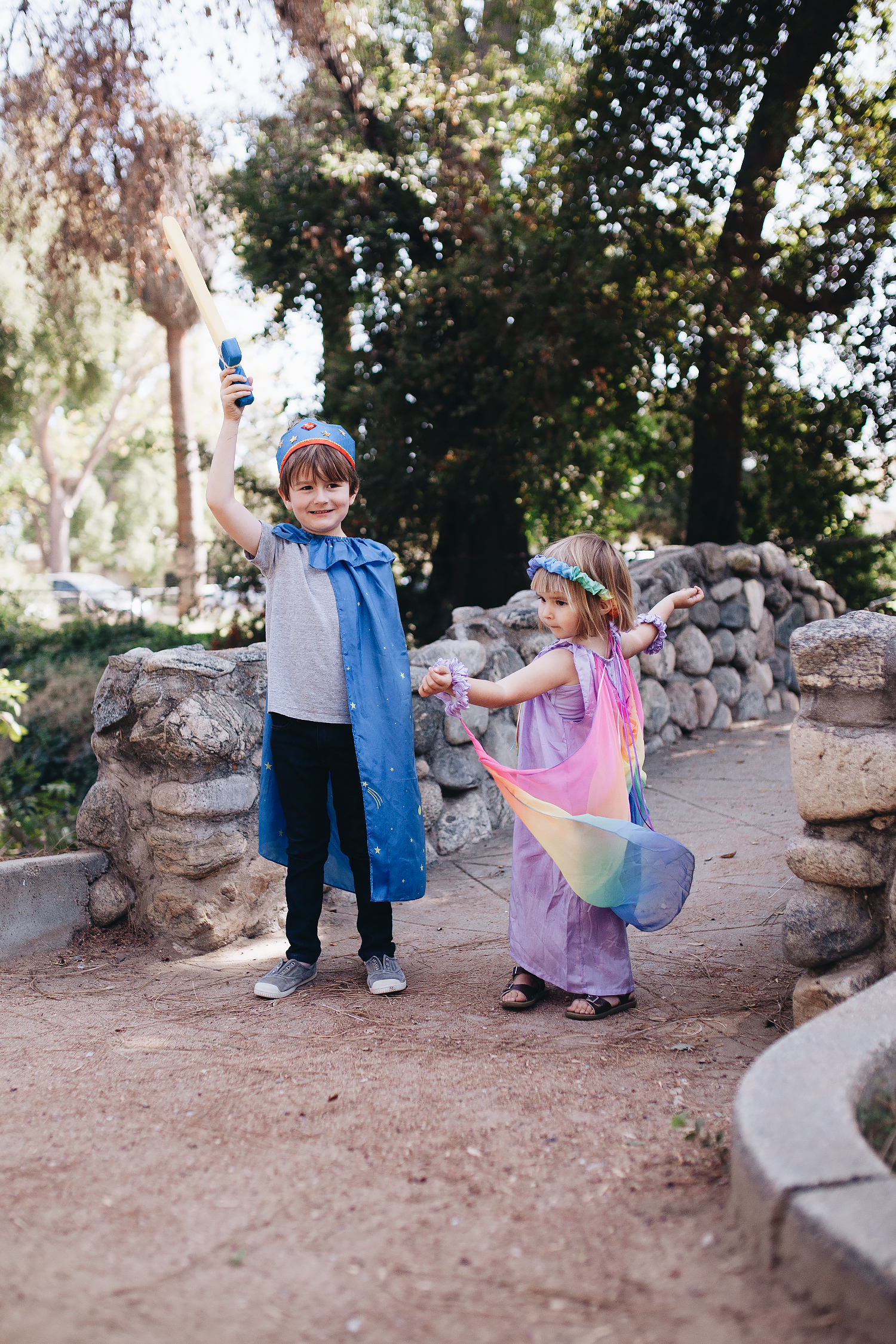 halloween costumes for imaginative play - calivintage